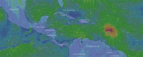 La tormenta tropical María se fortalece y se convierte en un huracán