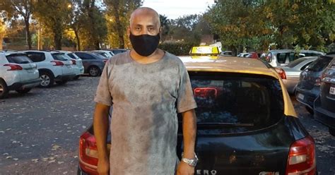 Imputaron por exhibiciones obscenas al taxista que se desnudó frente a
