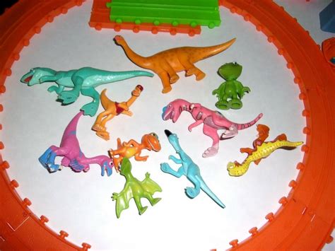 Lot Henson Learning Curve Dinosaur Dino Train 10 Figures 3 Engines Track 1984291434