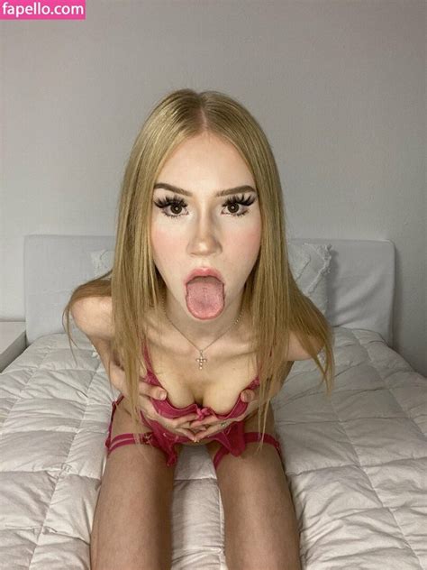 Ariane Davis Ghengistittykhan