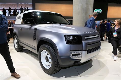 2020 Land Rover Defender Pickup Truck “technically Possible” But Wont