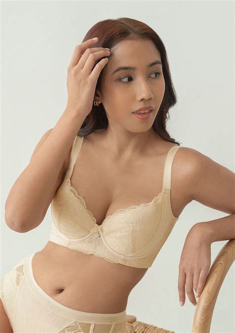 Buy Dixie Smooth Soft Lace Bra Feminine Neubodi Online Neubodi