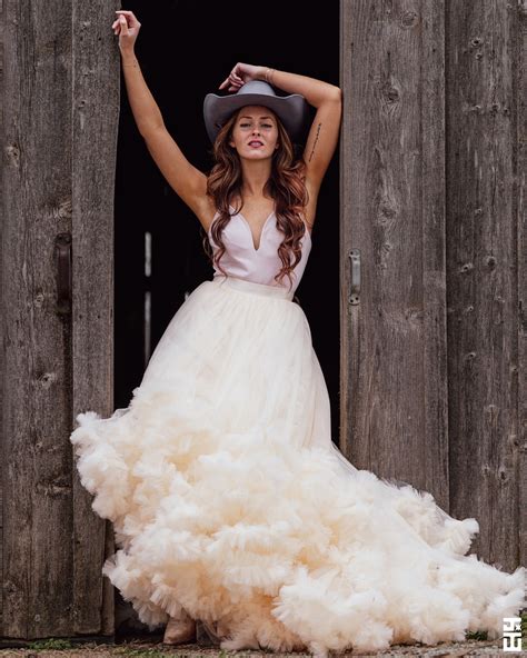 Leslie Hacker Lesliehacker13 • Instagram Photos And Videos