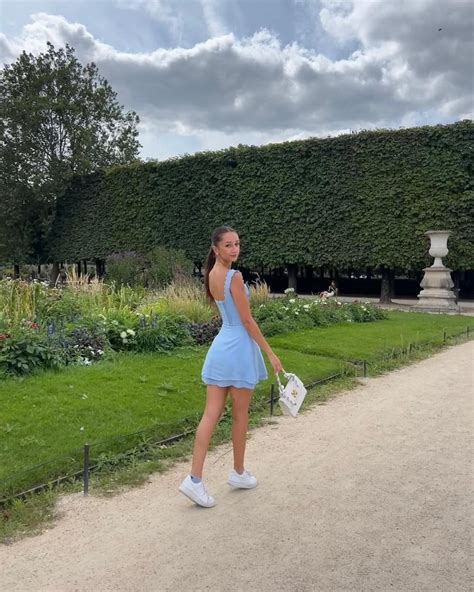 Deanna Davis Ii Image