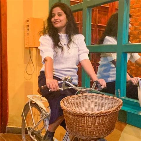 Varsha Jatav🦋 Varshamkjtv • Threads Say More