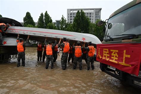 河南暴雨救援丨被困48小时郑州阜外医院三千人大转移 快看 澎湃新闻 The Paper