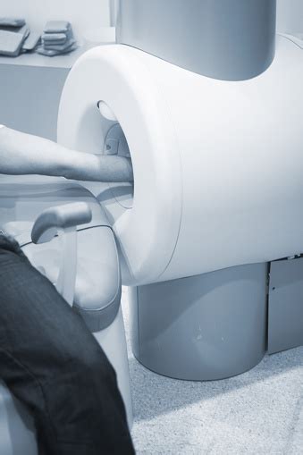 환자와 의사는 풀리형 영업중 Mri Cat 스캔 Cat 스캔에 대한 스톡 사진 및 기타 이미지 Cat 스캔 Cat 스캔