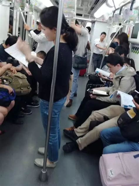 12月1日我终于考完CFA了 CFA篇 原创文章 品职教育 专注CFA ESG FRM CPA 考研等财经培训课程