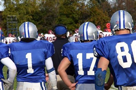 Monday Morning Quarterback Know Your Football Idioms Merriam Webster