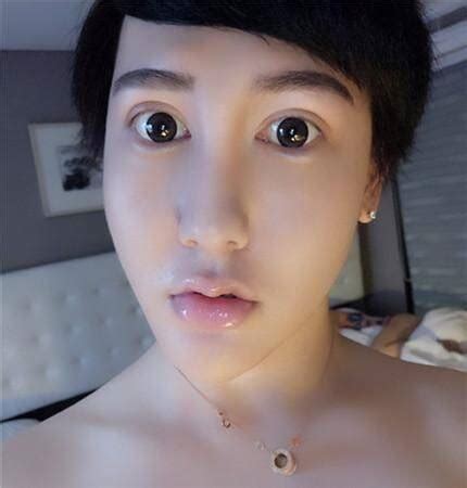 辣眼睛蛇精男刘梓晨穿女装 曾因整容过度引争议 手机凤凰网