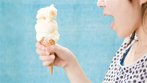 夏空の下で冷たいアイスクリーム食べたいあなたに、保冷が持続するふたつのアイテムを紹介 【公式】江崎グリコglico