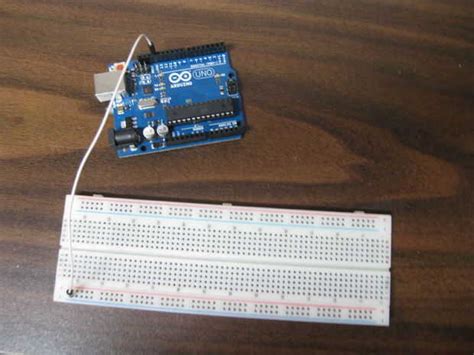 Múltiples LED parpadeando en el Arduino Paso 2 Conexión de GND