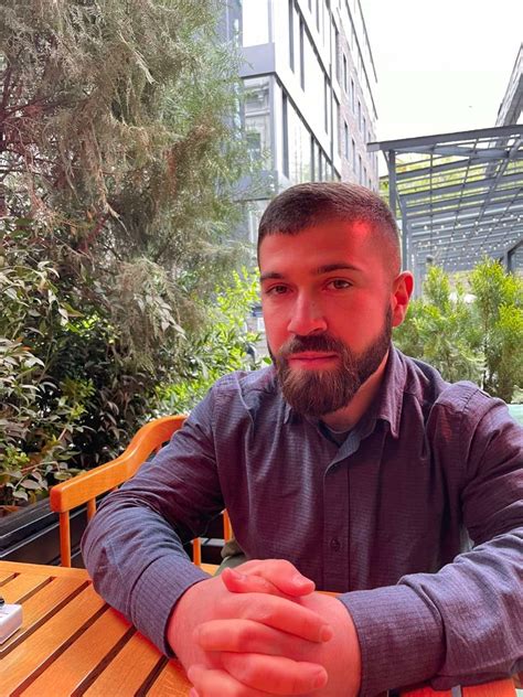 სკოლა კანდიდი ვაგრძელებთ ახალი პედაგოგების გაცნობის