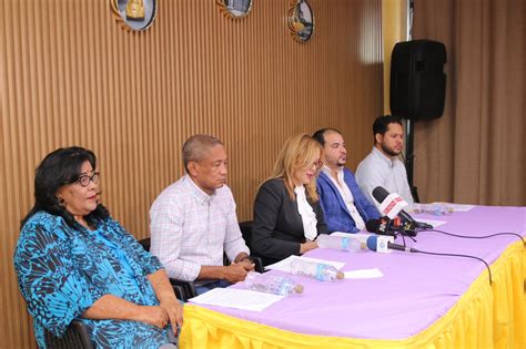 Regidores Del Pld Acusan A Manuel Jiménez De Ser Un Violador De La Ley
