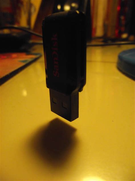 Floating Usb Pic Woahdude