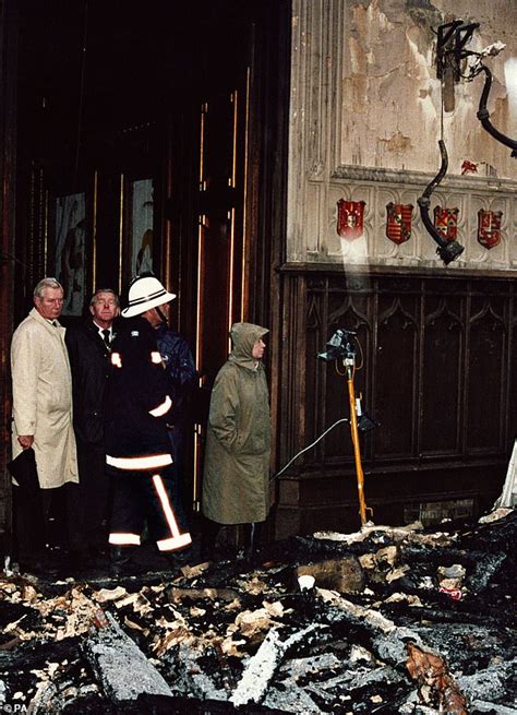 30 лет назад пожар в Виндзорском замке Foto History — Livejournal