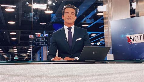 Pivô da TVI namora jornalista da SIC