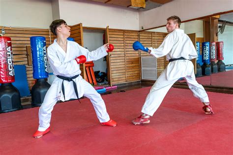 El seleccionado argentino de karate viajó a Italia para disputar el