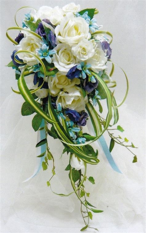 Bca0018 白薔薇＆パープル・ブルーの小花のナチュラルなキャスケードブーケ 結婚式 ブーケ・ウエディングブーケ・ブライダルブーケ