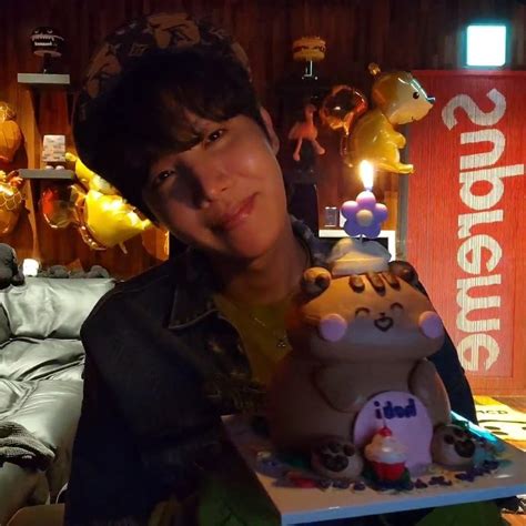 오국 slow on Twitter 호석아 생일 축하해 항상 열심히 살아가는 네 모습 너무 멋져 나도 본받고싶고