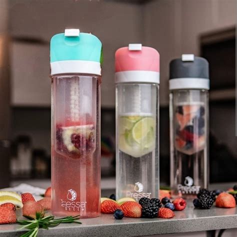 Pressa Dining Pressa Fruit Infuser Glass Water Bottle 24 Oz Poshmark
