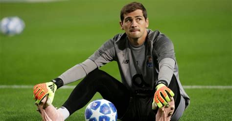 Premios The Best Iker Casillas Lanzó Un Polémico Mensaje Tras La