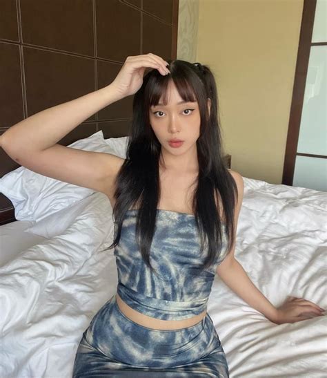 Amara Ui 🥵🥵🥵🥵🥵🥵 R Celebsph