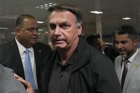 Brasilien Brasiliens Ex Präsident Bolsonaro Wegen Putschversuch