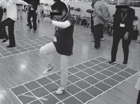 Square Stepping Exercise Fig 3 Square Stepping Exercise With Hand
