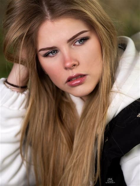 Julia Close Up Photo By Photographer Dirk Peschen At Model Society