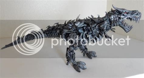 Heavy Scratch Truly Screen Accurate Leader Class Grimlock 100