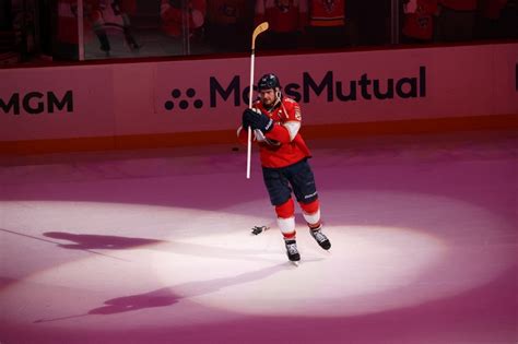 Panthers Poised To Finish Off Oilers In Game 5 Lift Stanley Cup