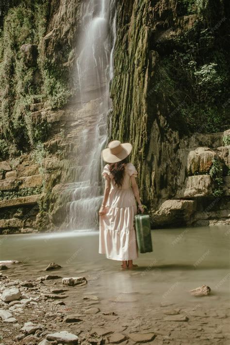 Premium Photo Waterfall Girl
