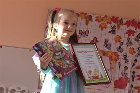 Юные художники изобразили решение проблемы безнадзорных