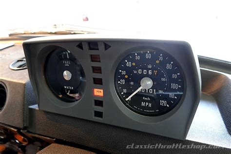 1972 Range Rover Suffix A Sahara Dust Classic Throttle Shop