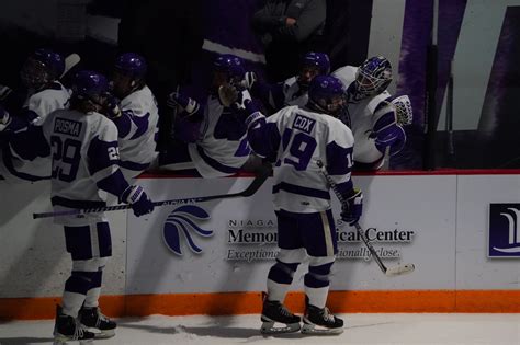 Niagara Hockey Earns Extra Point In Shootout Win Over Mercyhurst