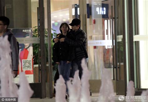金晨邓伦亲吻金晨邓伦分手原因 随意云