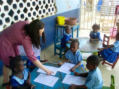 French Teaching Assistance Volunteer In Ghana 2025