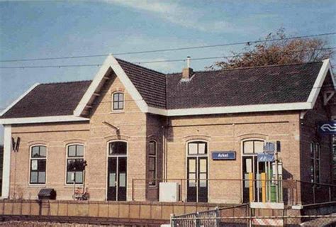 Station Arkel