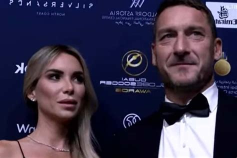 Totti Noemi Bocchi L Ex Marito Mette Tutto In Discussione Ma Su Una