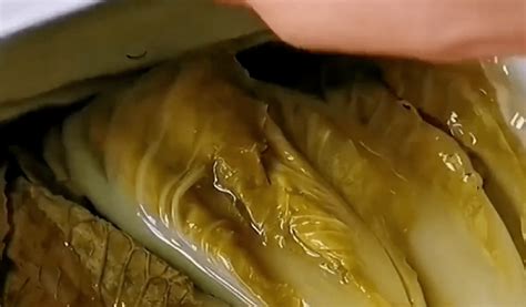 长期吃酸菜好不好到底是养生还是养癌看完你就知道了 亚硝酸盐 白菜 含量