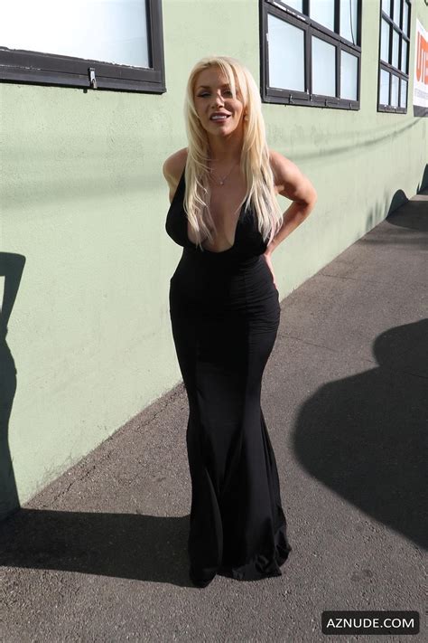 Courtney Stodden Sexy At The 3rd Annual Roger Neal Style Hollywood