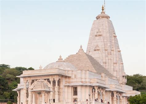 Spiritual Trails Of Hyderabad 2 Hours Guided Temples Tour Getyourguide