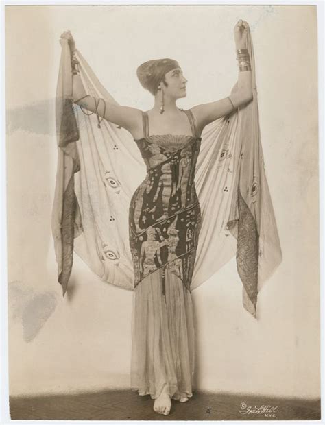 Flore Revalles As Cleopatre Nypl Digital Collections Vintage