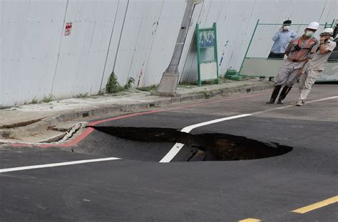 停工中豐采520道路又塌楊文科指示沒解決不得復工