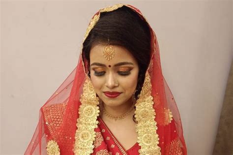 Kriti Lata Makeup Artist Makeup Artist Ratu