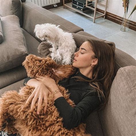Bensu Soral Baş On Instagram “Çetenin Bir Kısmı 👊🏽🐶 Labradoodle