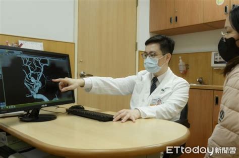 她長期頭暈胸悶突昏倒醫驚見腦中藏大炸彈隨時要命 ETtoday健康雲 ETtoday新聞雲