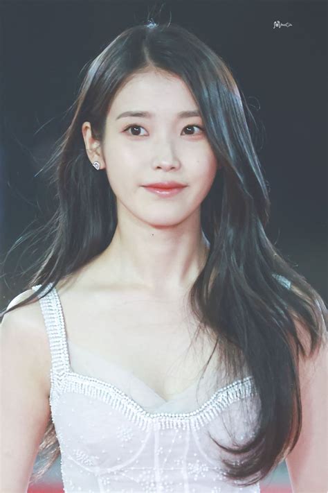 예토끼 On Twitter 20221125 아이유 청룡영화상 레드카펫 오늘의 인기짱 수상 축하해 💝 아이유 이지은 Iu