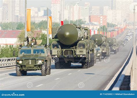 Russian Mirv Equipped Thermonuclear Weapon Intercontinental Ballistic Missile Yars Editorial